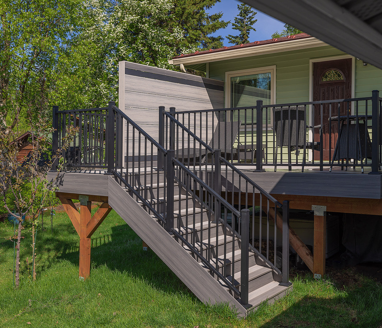 A Guide to Building Your Ultimate Outdoor Space – Deckorators