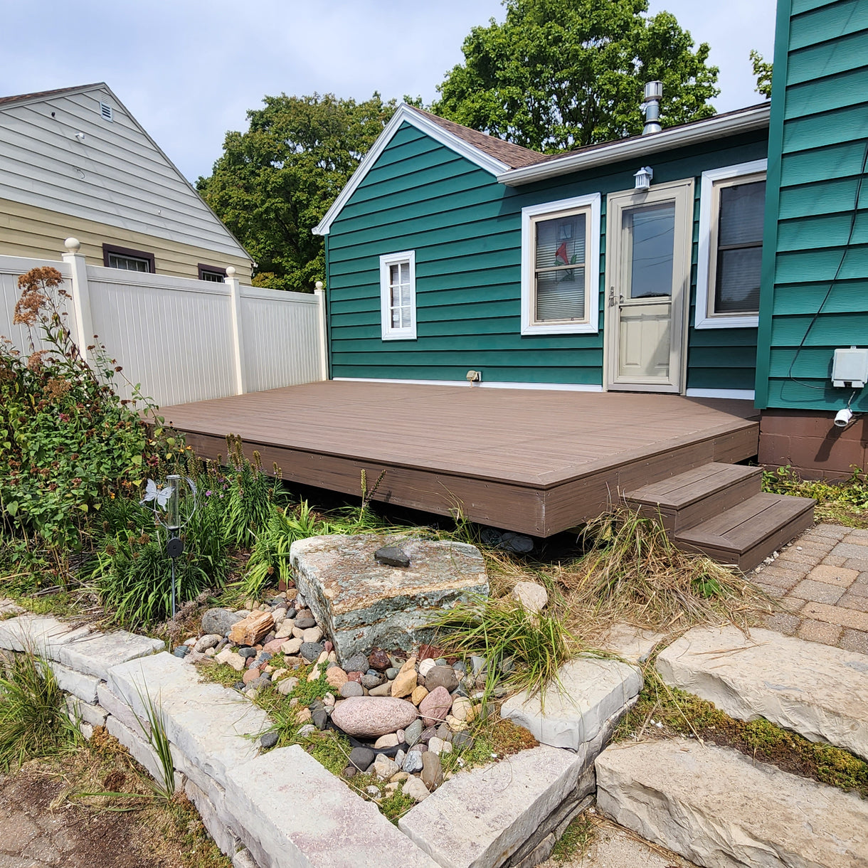 Deckology – Deckorators