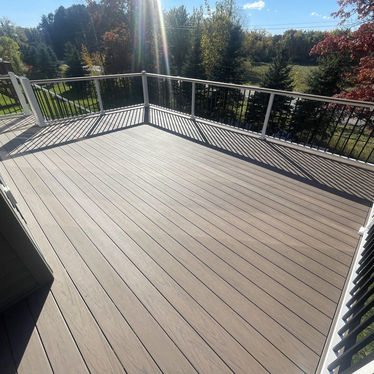 Limitless Exteriors and Remodeling – Deckorators