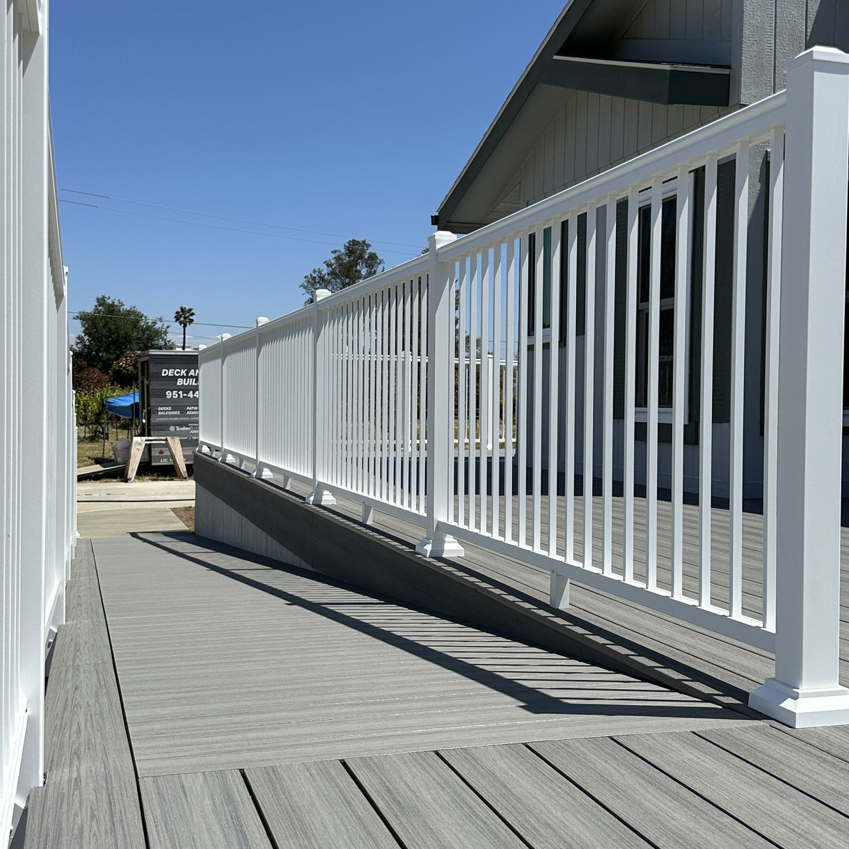 Parkway Construction – Deckorators
