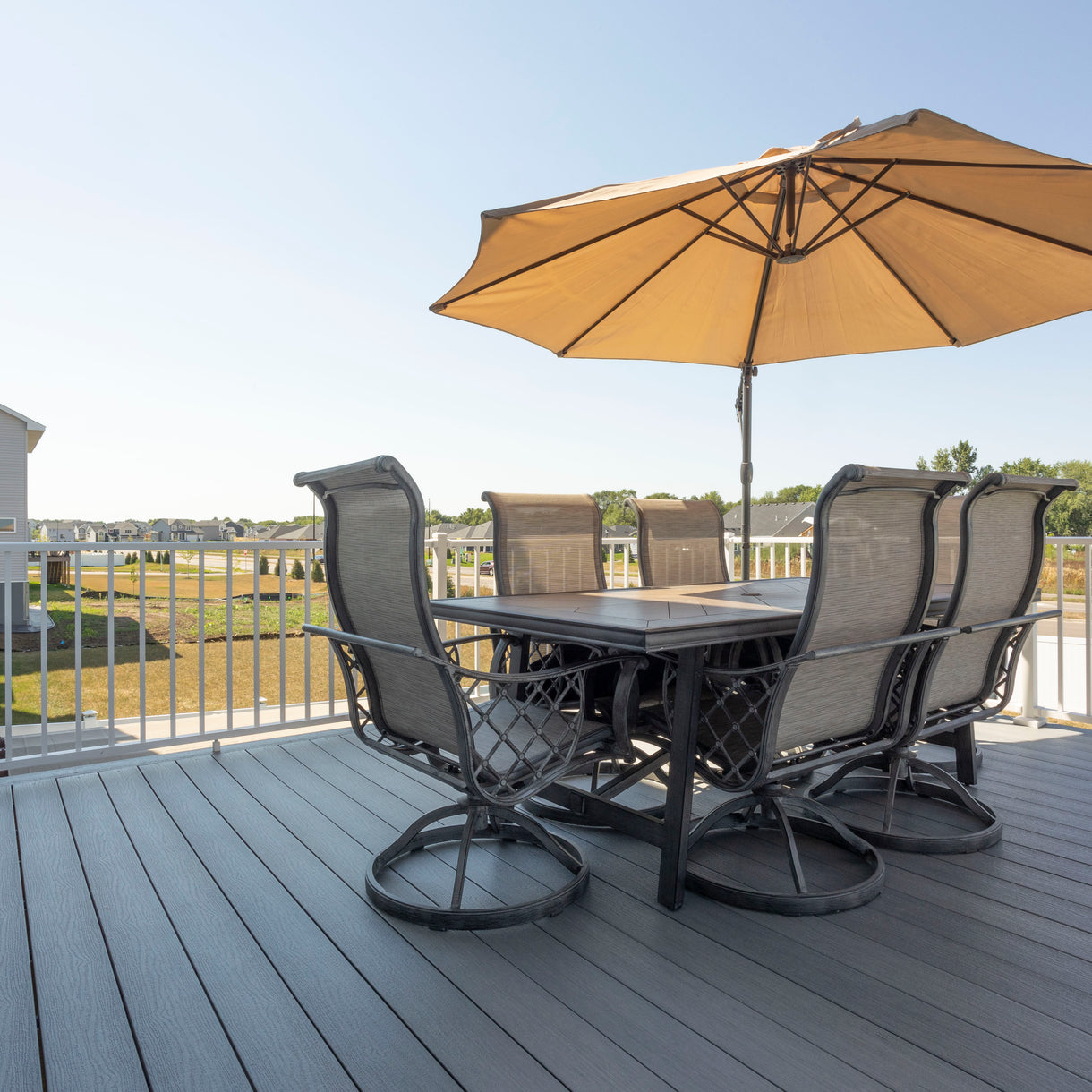 UglyDeck.com – Deckorators