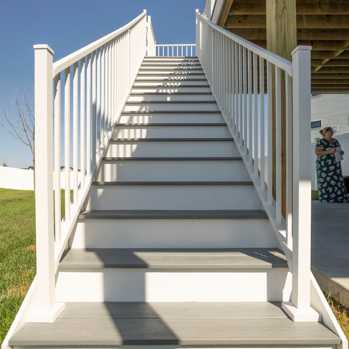 UglyDeck.com – Deckorators