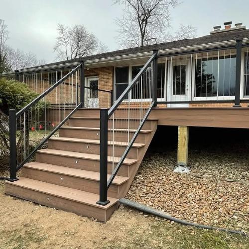 Deck Dogs – Deckorators