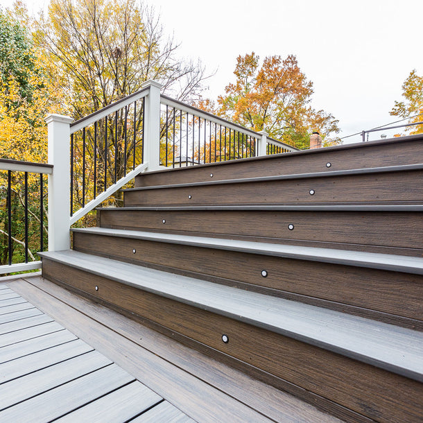 California Custom Decks – Deckorators