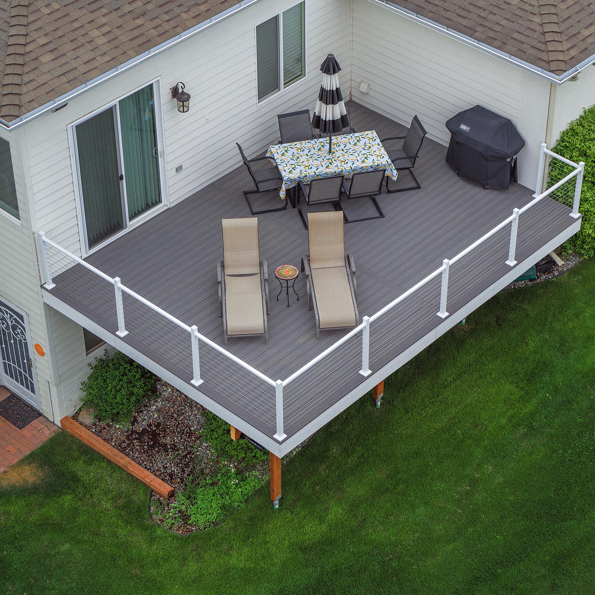 FWD Construction – Deckorators